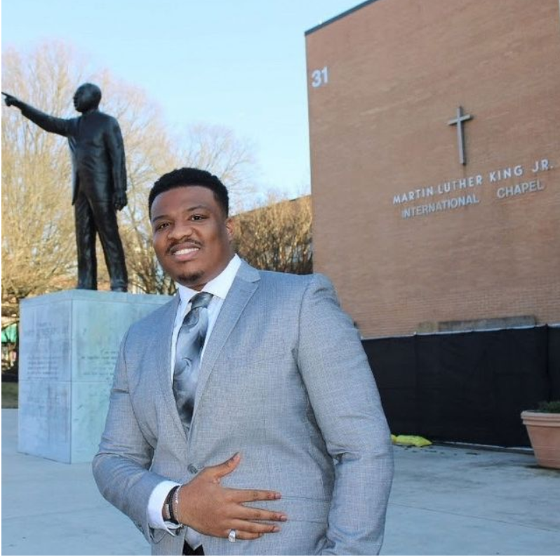 Robert Pinkney '24 featured in the wall street journal for his early ...